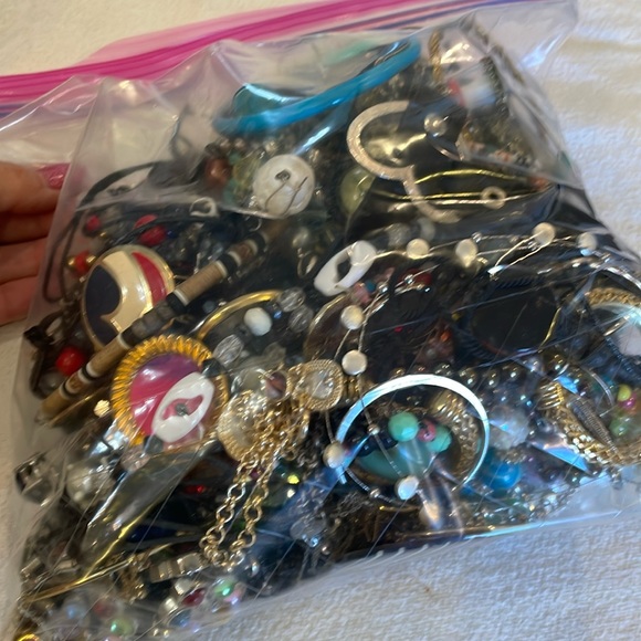 Jewelry | One Gallon Jewelry Over 45 Pounds Wearable Repurpose Craft ...